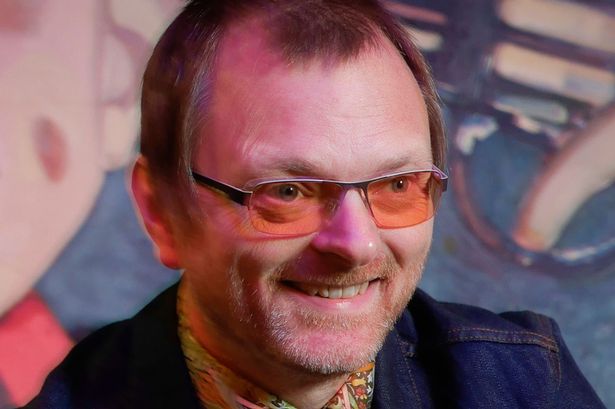 THE TOON SHOW – interview with Simon Donald, co-founder of VIZ ...