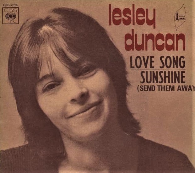 SHINE A LIGHT – Snapshot of Stockton born singer & songwriter Lesley ...